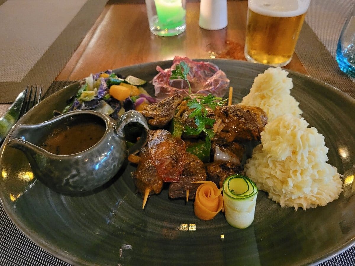 Dining Experience at The Lawns Restaurant. - Rc-Conexion